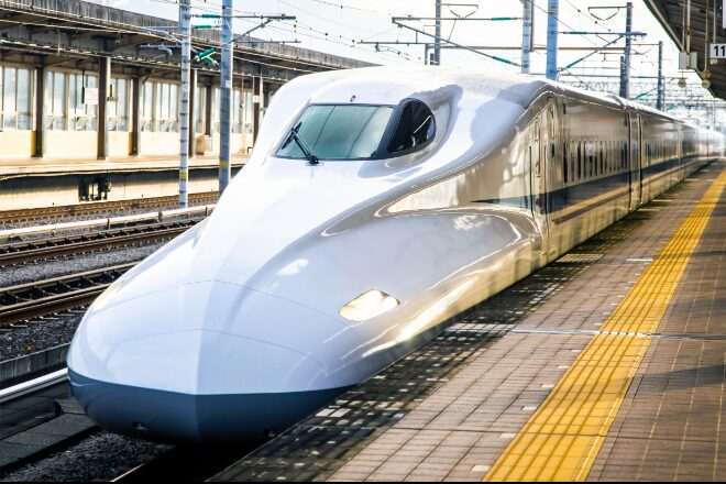 E10系新幹線、ついに導入へ！最高速度320km/h＆快適性向上の最新情報まとめ